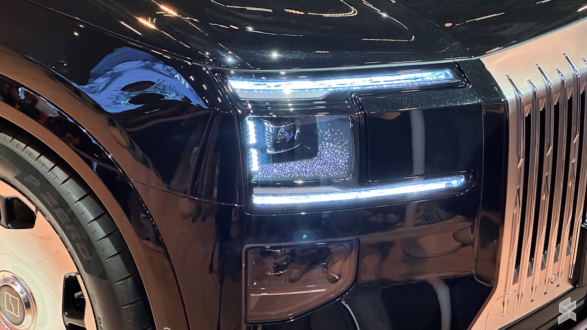 Zeekr 9X First Look: Zeekr’s first hybrid, 380km electric range, 900V architecture - SoyaCincau