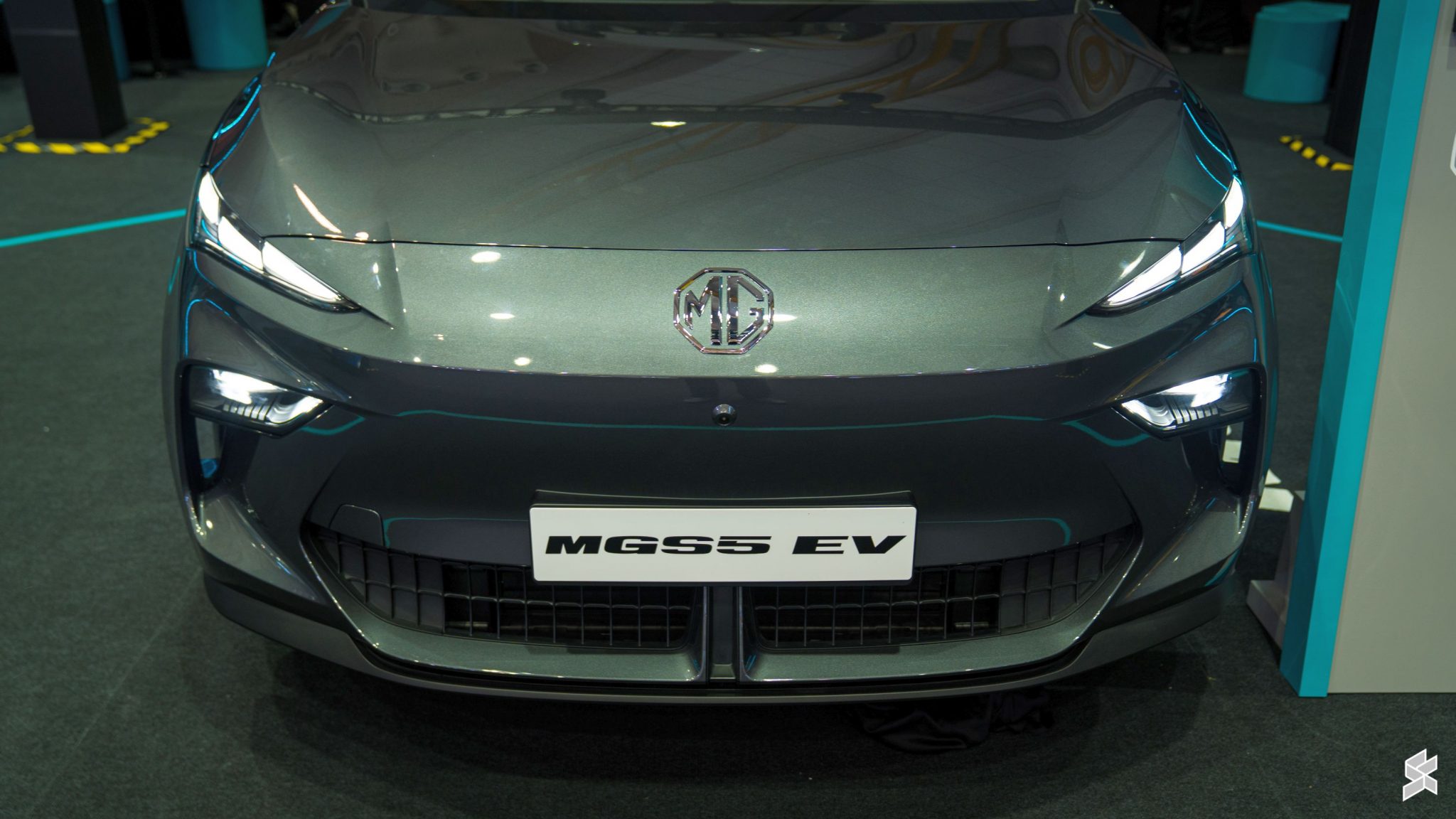 MGS5 EV now open for booking in Malaysia. RWD SUV with up to 430km range, priced from RM115K ...