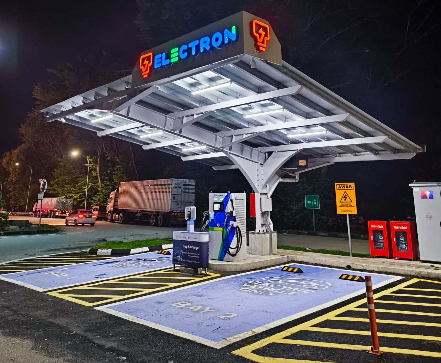 TNB Electron turns on 180kW DC Chargers at Gurun R&R Northbound and ...