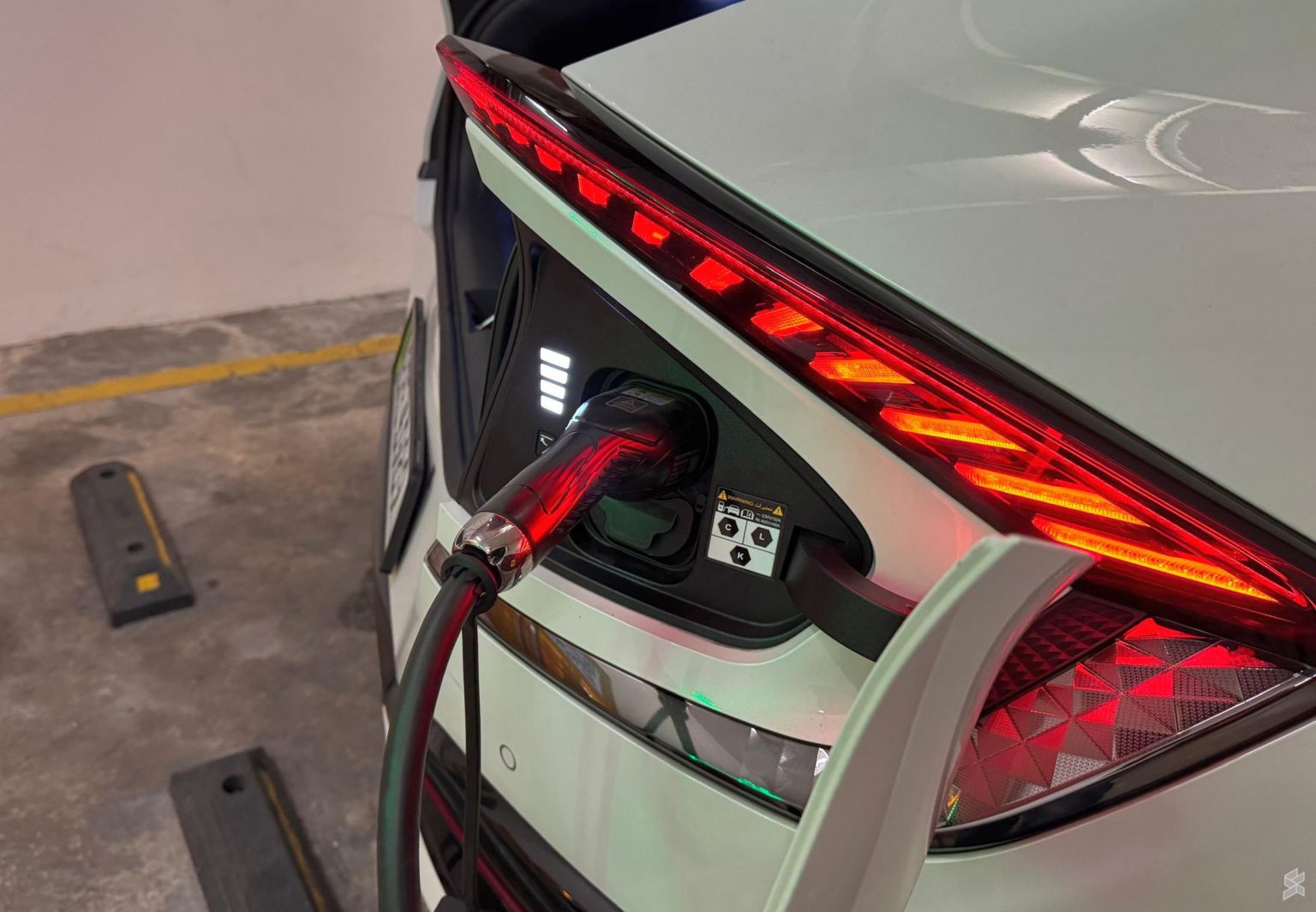 Off-peak electricity rates: How to apply for TNB ToU tariff scheme ...