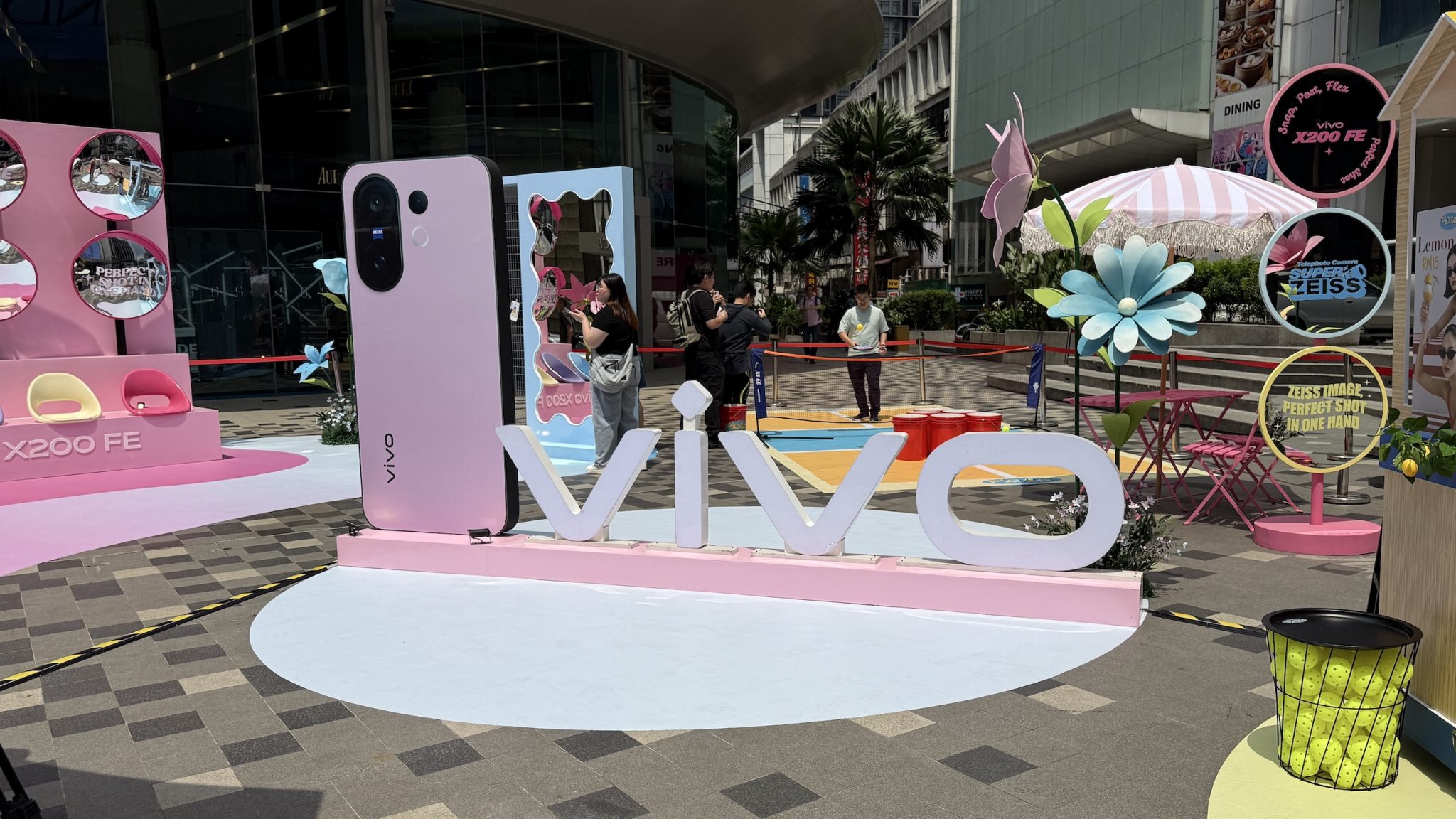 vivo X200 FE now official in Malaysia, priced at RM3,199