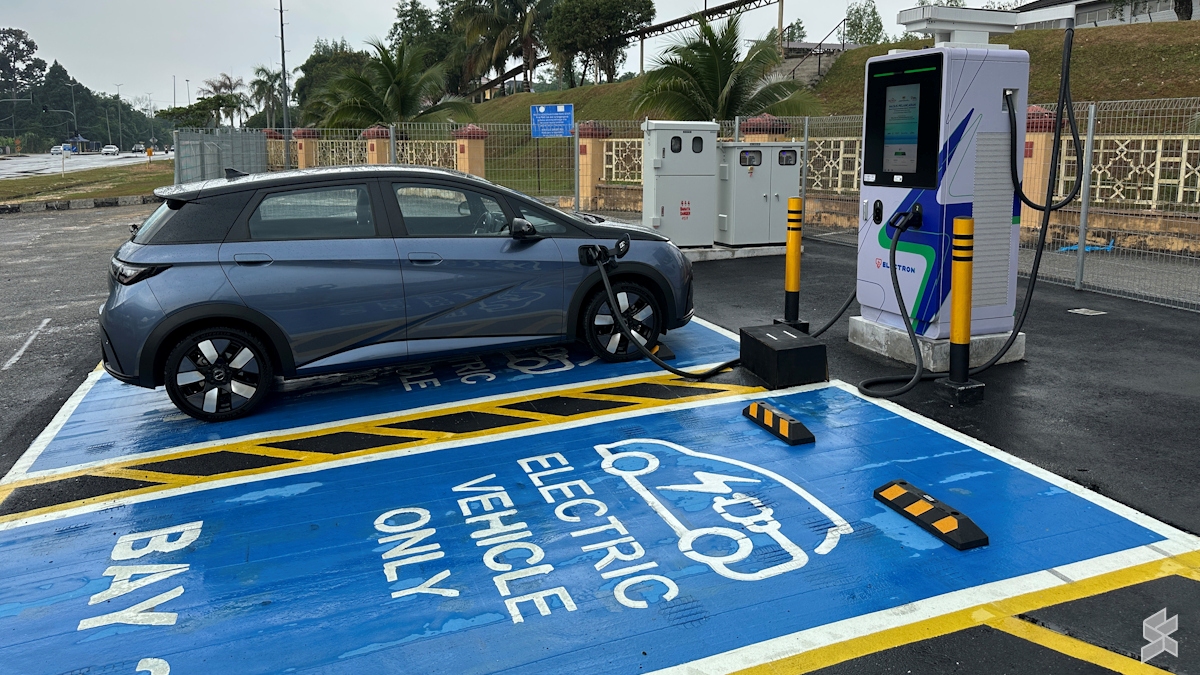 TNB Electron Politeknik Sultan Azlan Shah: This isn't just another EV ...