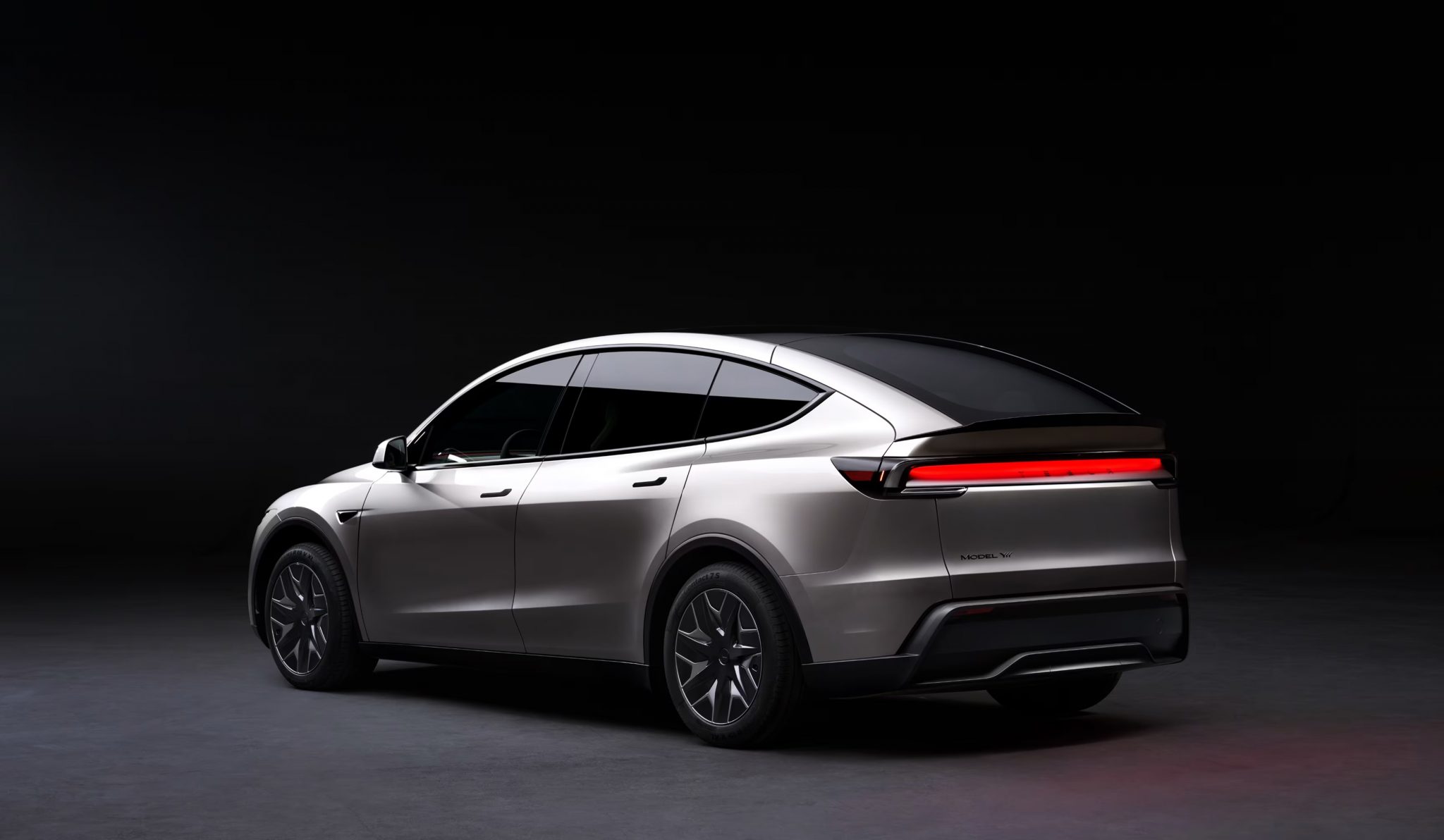 Tesla Model Y L launched in China – 6 seats, longer body, up to 751 km ...