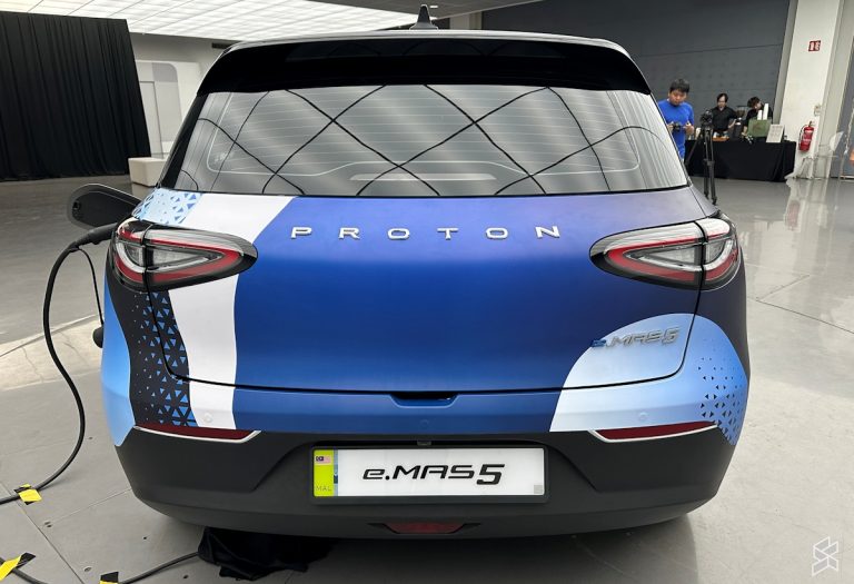 Pro-Net teases dark interior for Proton e.MAS 5 EV - SoyaCincau