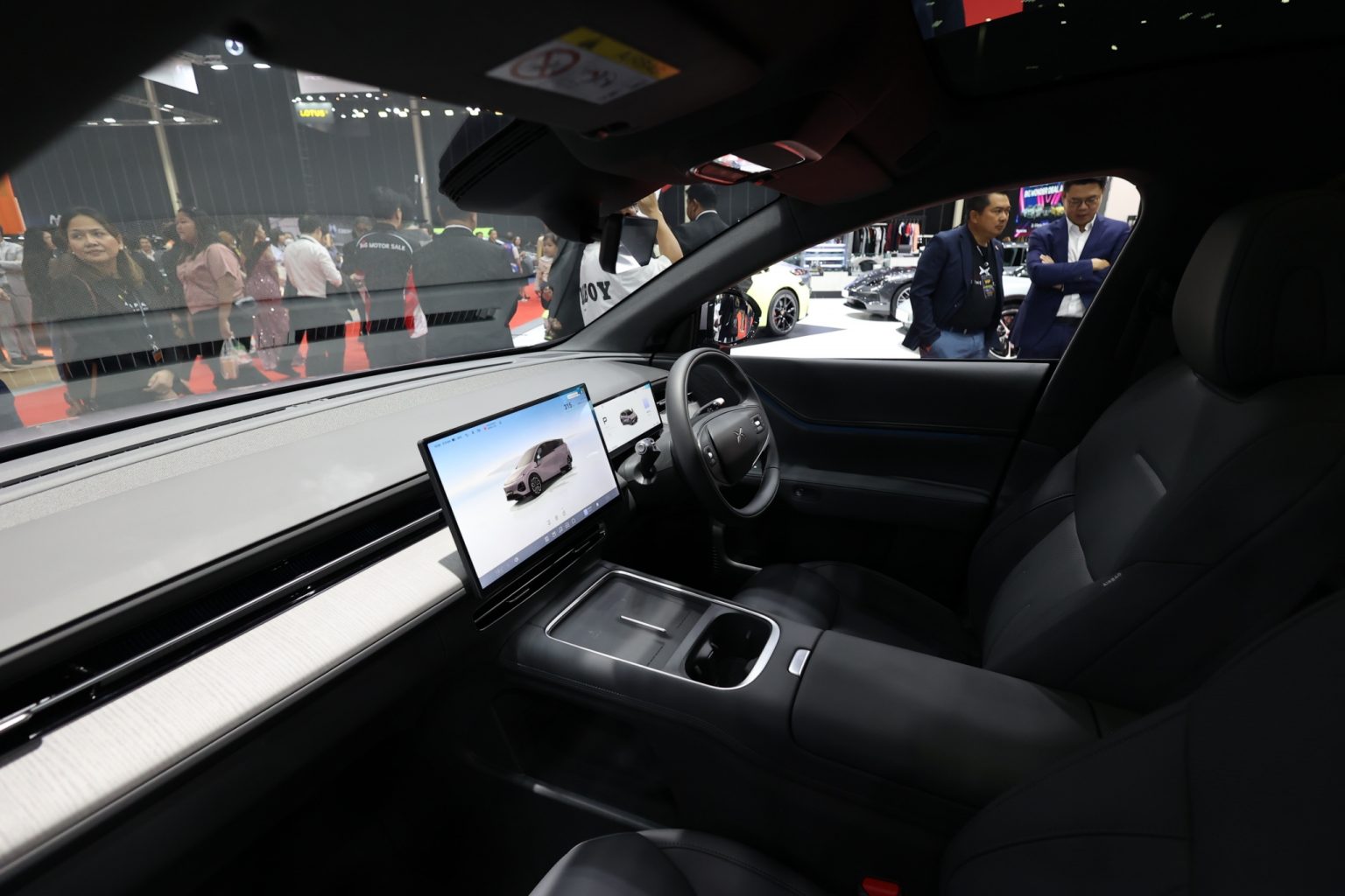 XPeng G6 facelift launching in Malaysia on 1 Oct 2025, ROI open