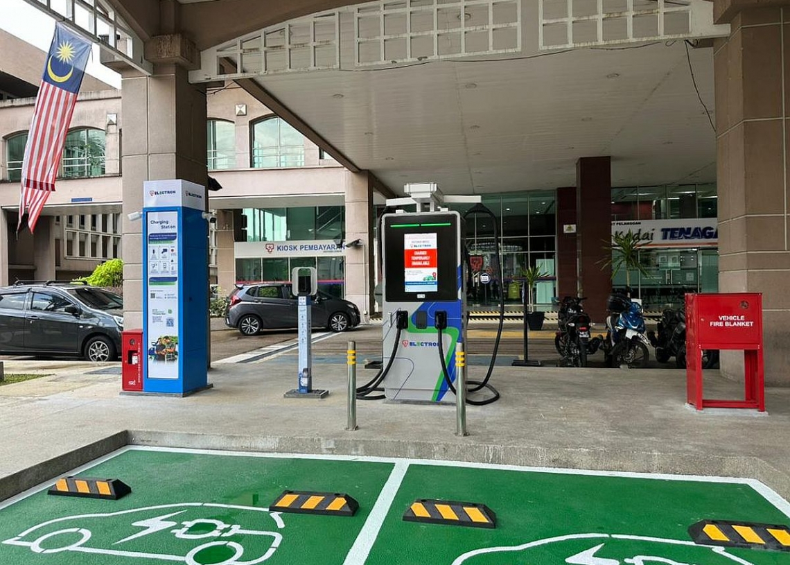TNB Electron deploys 120kW DC Charger at Wisma TNB Seremban - SoyaCincau